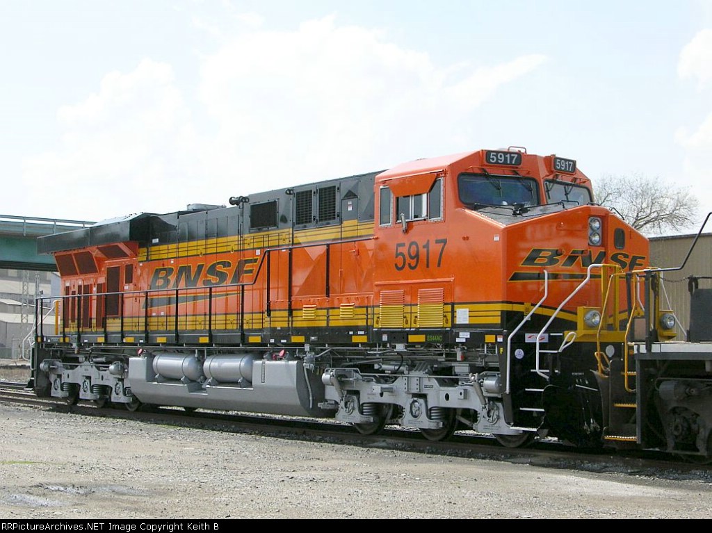 BNSF 5917